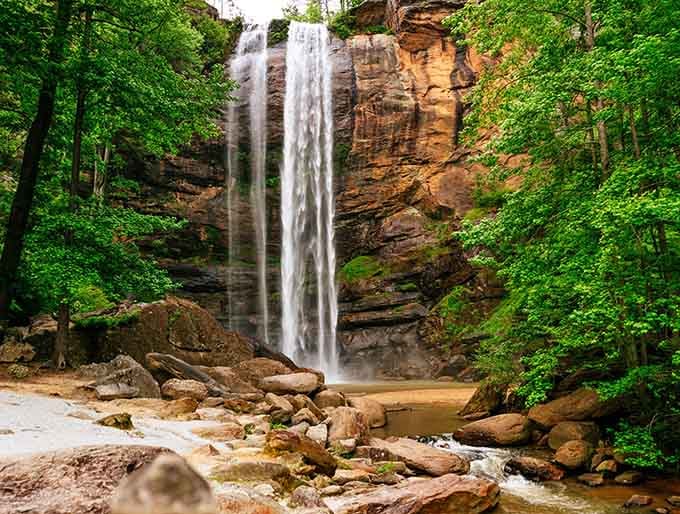 Those layered rock formations have been perfecting this performance for millions of years, and they've nailed it.