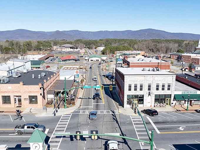 Downtown Jasper spreads out like a postcard from an era when towns actually had character and charm to spare.