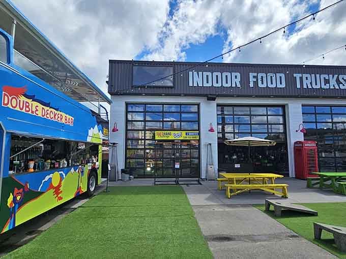 The Grateful Shed proves that food trucks don't have to suffer through Wisconsin winters anymore.
