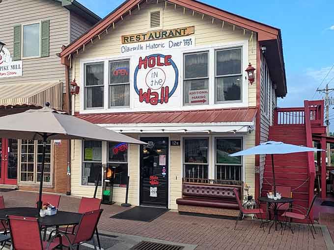 Downtown Blairsville's breakfast headquarters looks like it wandered straight out of a Norman Rockwell painting.