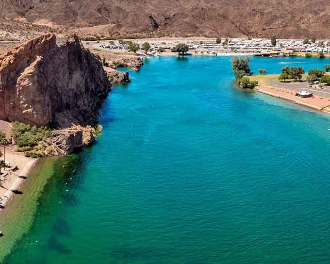 That turquoise water against the desert rocks looks like Mother Nature's screensaver, and yes, it's absolutely real.