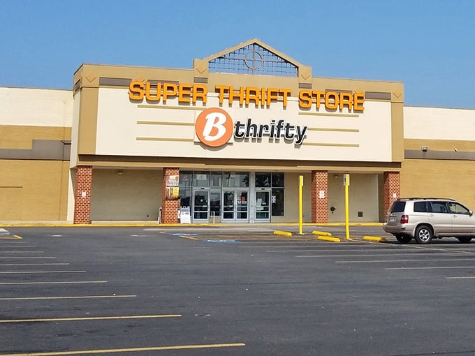 That "SUPER THRIFT STORE" sign isn't kidding around, it's basically truth in advertising at its finest.