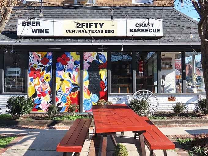 Those vibrant floral murals and bright red picnic table prove that Texas barbecue can have a colorful personality too.