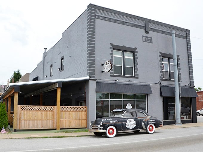 That vintage police cruiser isn't there to arrest you for having too much fun &ndash; it's part of the charm.