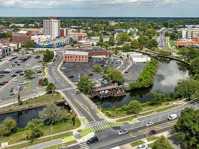 Downtown Salisbury spreads out like a well-planned retirement dream, complete with waterfront views and walkable streets.