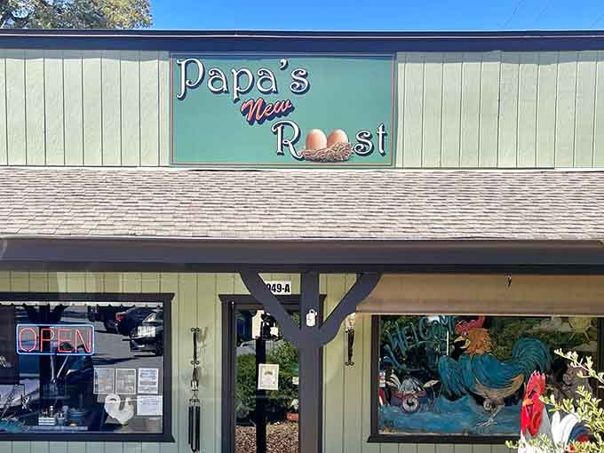 Huge sandwiches and small-town charm! This colorful neighborhood roost is the perfect spot for a big, delicious California style breakfast.
