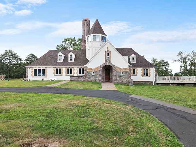 Your chariot awaits at this stunning castle where fairy tales meet the Pocono Mountains in spectacular fashion.