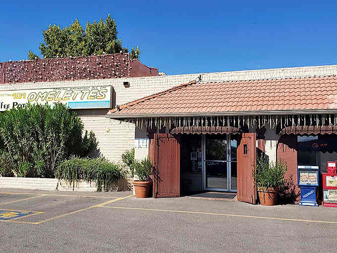 That sign isn't lying: 101 omelets await you behind those doors, each one a delicious decision you'll have to make.