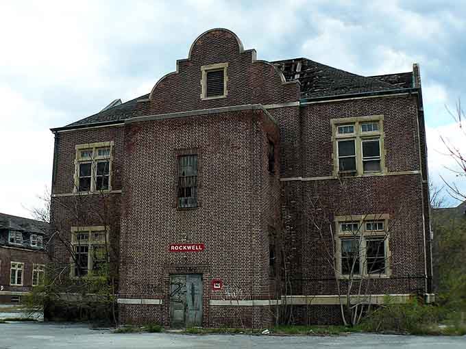 Those empty windows have witnessed decades of history, and judging by the atmosphere, they're not done watching yet.