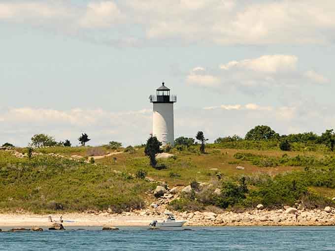 Standing proud since the early 1800s, this lighthouse knows how to make an entrance from the water.