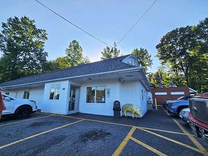 That unassuming white building holds more delicious secrets than your grandmother's recipe box ever did.