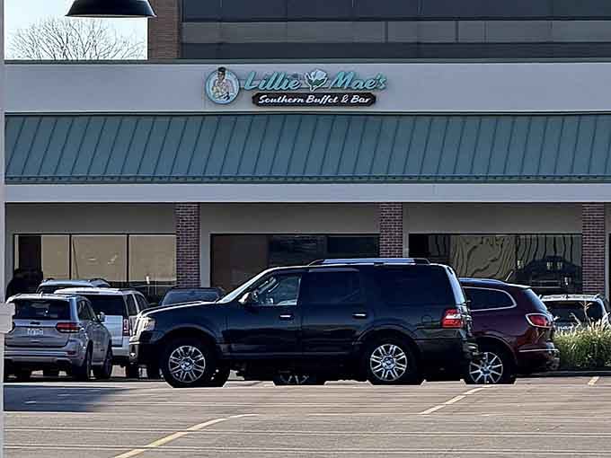 That unassuming exterior in Southfield conceals Southern cooking magic that'll keep you coming back weekly.