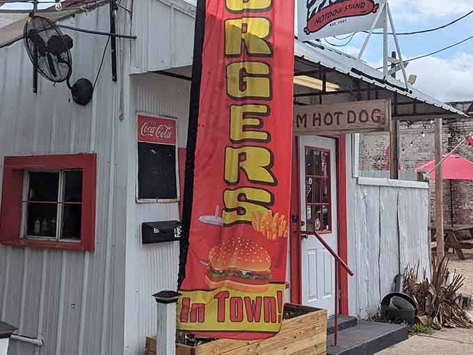 That tall "BURGERS In Town" sign isn't bragging, it's just stating facts you're about to discover.