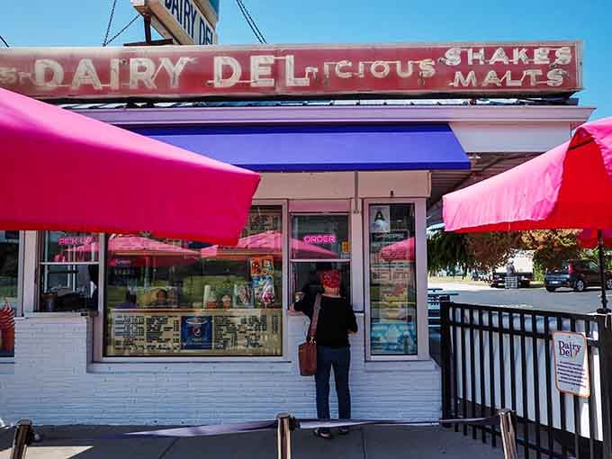 Classic walk-up window service means you're never more than a few steps away from soft serve perfection.