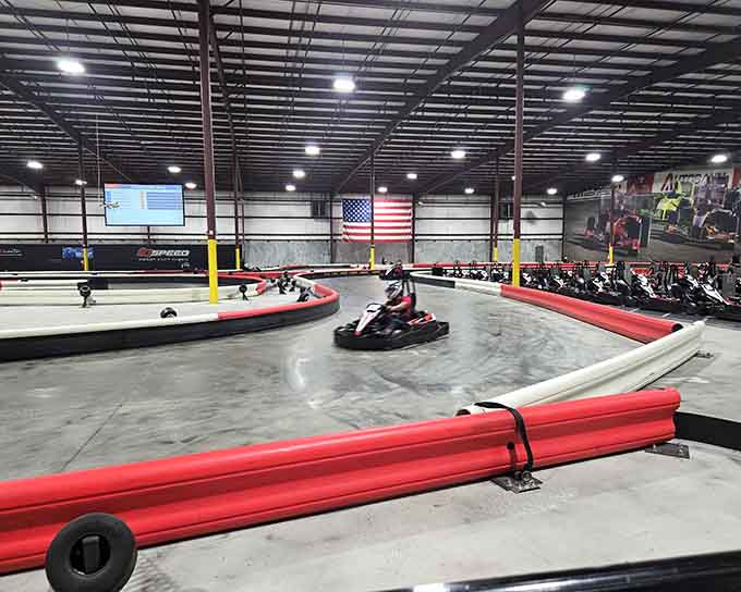 The track stretches out like a speed lover's dream, complete with turns that'll test your courage.