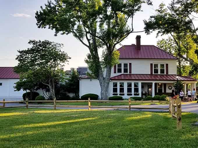 This charming farmhouse has been feeding hungry souls family-style since the Reagan administration, and it shows.