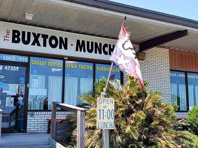 That bright sign isn&rsquo;t just calling attention, it&rsquo;s announcing a must-visit spot for amazing eats.