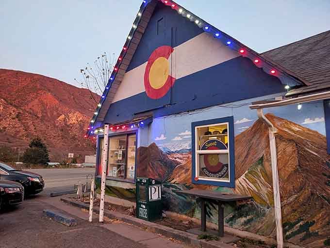 That Colorado flag isn't just decoration, it's a promise that everything inside tastes like mountain magic.