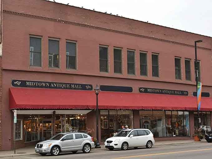 That classic red awning beckons like a siren song to anyone who's ever loved a good treasure hunt.