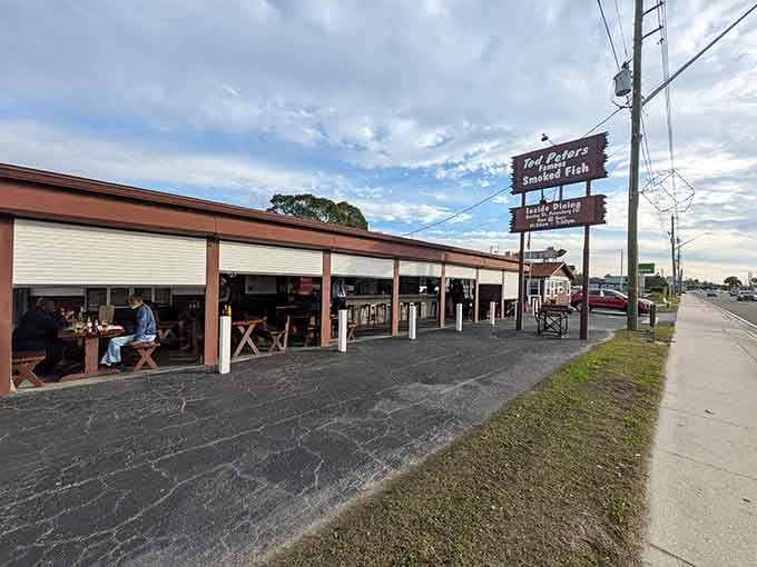 That humble exterior has been luring hungry souls off Pasadena Avenue since Truman was president.