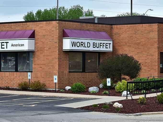 Purple awnings mark the spot where your diet plans come to meet their delicious, inevitable demise.