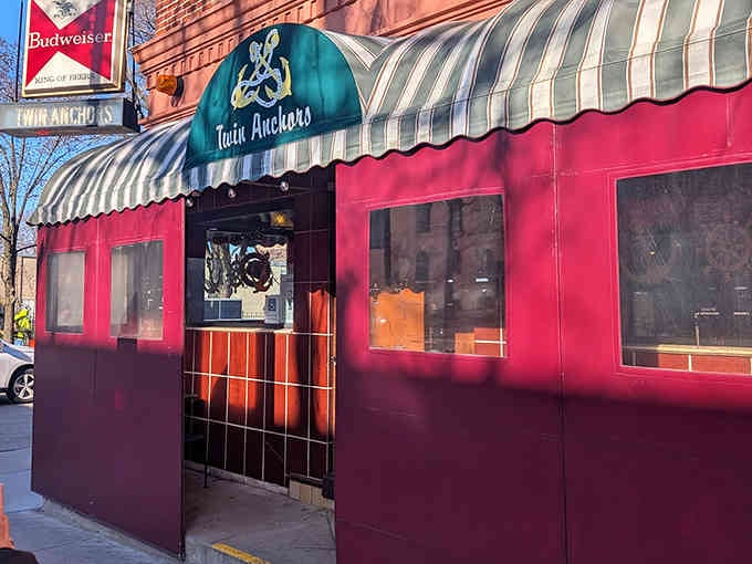 That striped awning and nautical logo have been beckoning hungry Chicagoans since the Depression era ended.