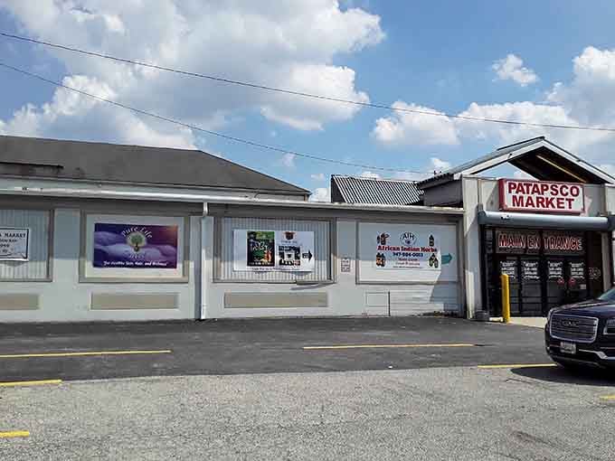 The unassuming exterior hides a treasure trove that'll make your bargain-hunting heart sing with pure joy.