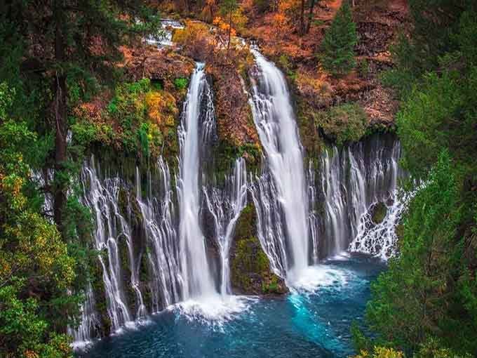 Water doesn't just fall here, it performs a full Broadway production complete with costume changes and encores.
