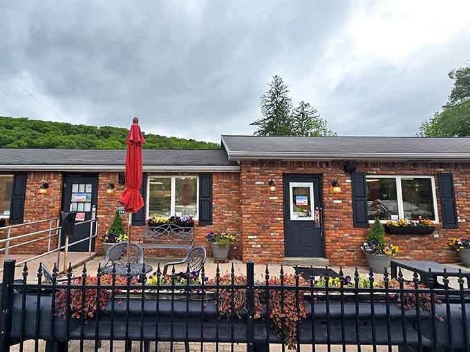 The charming patio setup invites you to linger over pie while watching the world roll by on Route 30.