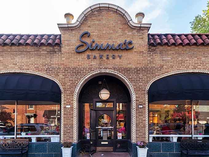 Those graceful arches and terra cotta tiles frame sweet dreams beautifully, like something from a European postcard.