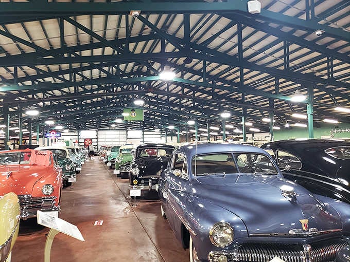 These beauties from the '40s and '50s prove that curves never go out of style.