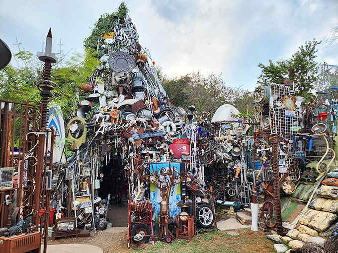 Three stories of organized chaos reaching for the Texas sky&mdash;your childhood treehouse dreams on steroids.