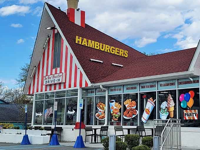 When architecture and appetite collide this beautifully, your stomach doesn't stand a chance against the siren call.