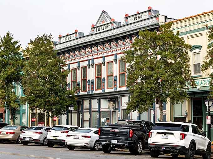 Downtown Edenton serves up architectural eye candy that's been aging gracefully since before your great-grandparents were born.