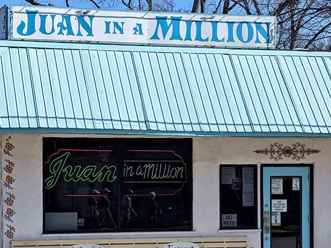 That turquoise roof and neon glow aren't just decorations, they're a promise of breakfast greatness waiting inside.