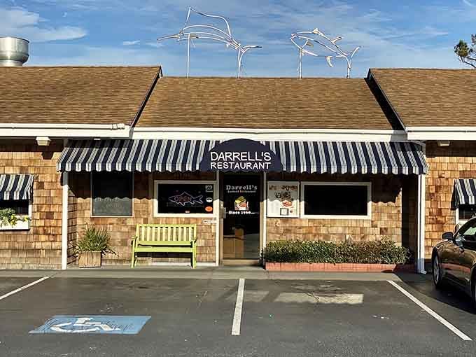 That blue and white awning has been beckoning hungry souls since the Kennedy administration, and it's still working.