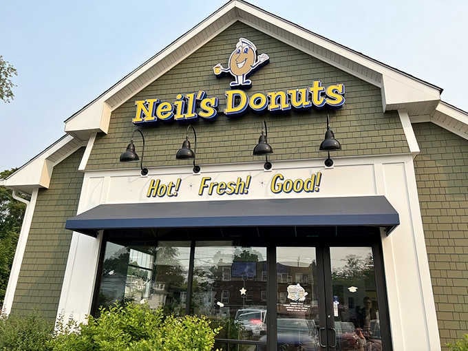 That cheerful mascot has been watching over donut dreams come true on Washington Street for generations now.