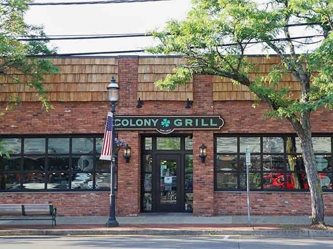 That brick facade and shamrock logo signal you've arrived at thin-crust paradise in Fairfield, Connecticut.