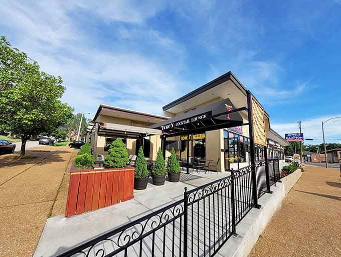 That exterior might look modest, but inside lies deep dish pizza that'll make Chicago natives weep with joy.