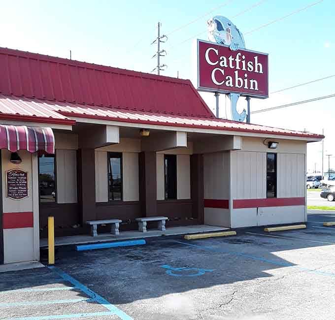 The unassuming exterior hides a seafood paradise where fried fish reigns supreme and portions never disappoint the faithful.