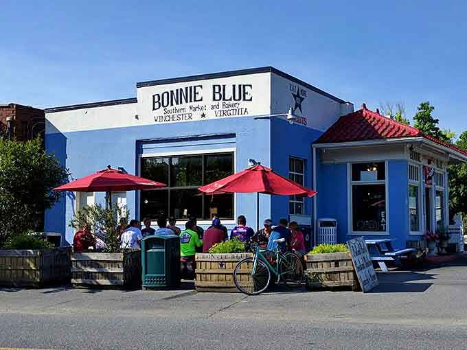That bright blue exterior isn't just eye-catching, it's practically announcing "happiness lives here, come on in!"