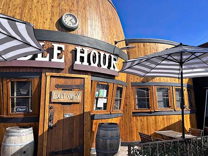 That's not a typo in your GPS&mdash;you really are looking for a restaurant shaped like a giant barrel.