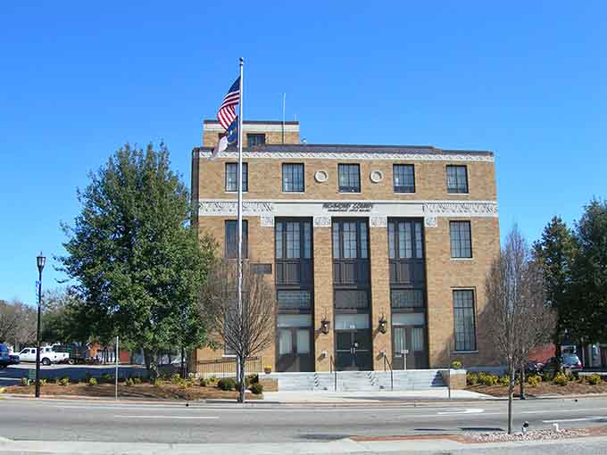 Art Deco meets small-town government in this handsome building that commands respect without being stuffy about it.