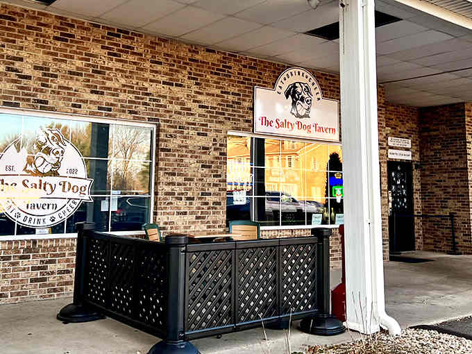 When the outdoor seating area looks this inviting, you know good times and great food are just steps away.