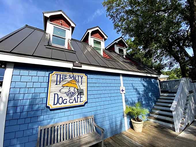 That iconic Salty Dog logo welcomes you to waterfront dining paradise where flip-flops are formal wear.