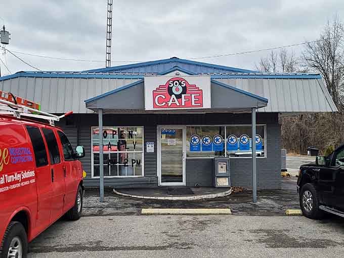 That cheerful sign out front promises good times and even better food inside this retro gem.