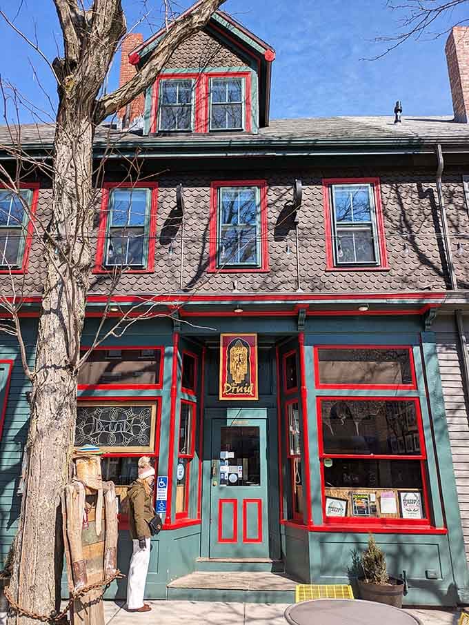 This charming facade has welcomed hungry souls seeking authentic Irish pub fare for years of delicious memories.