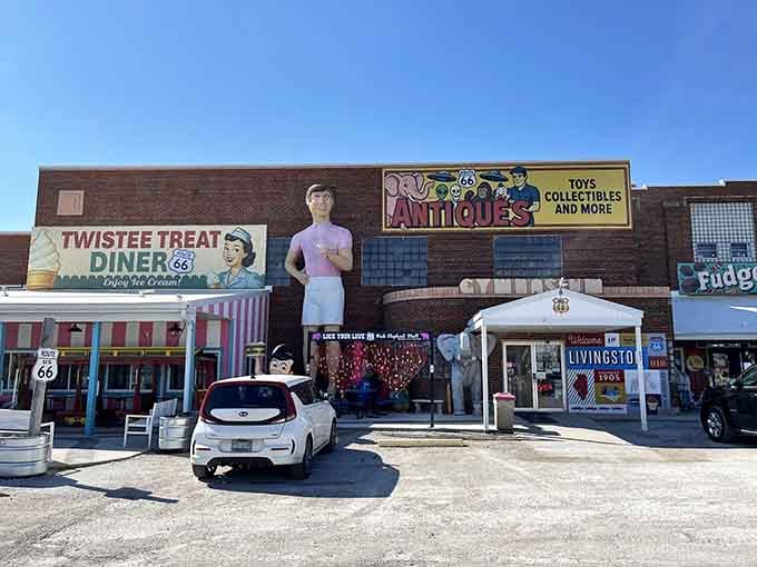 Route 66 nostalgia meets retail therapy in the most colorful way imaginable along Illinois' historic highway.
