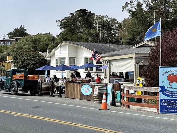 The humble roadside setup that's launched a thousand satisfied sighs and return trips up the coast.