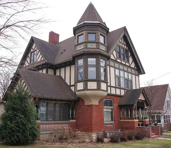 The H.A. Paine House showcases Tudor Revival architecture that would cost millions anywhere near the Cities.